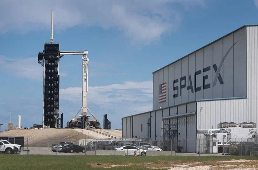 Lebanon's Ogero Telecom Works to Restore Connectivity Amid Conflict ...